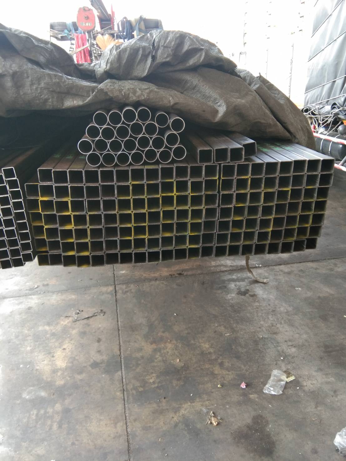 Carbon Black Steel Square Pipe 1x1-inch Best Price in | OneStockHome