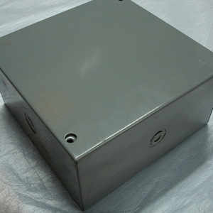 กล่อง Pull Box 6"x6"x4" สีเทา ราคาถูก ส่งทั่วไทย | OneStockHome